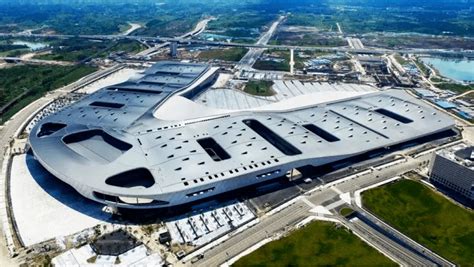 中建二局装饰公司五位相关负责人增补为中国施工企业管理协会bim技术专家创新幕墙应用