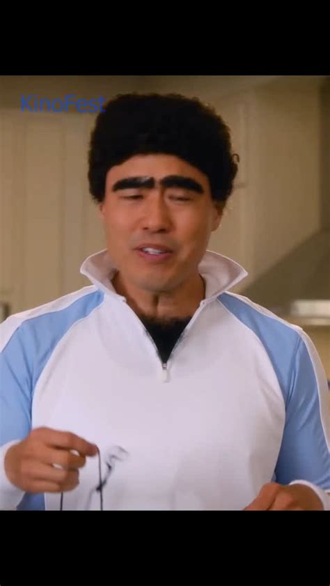 Нарезки из фильмов сериалов У каждого своя цель поездки 🤣 Сериал Трудности ассимиляции