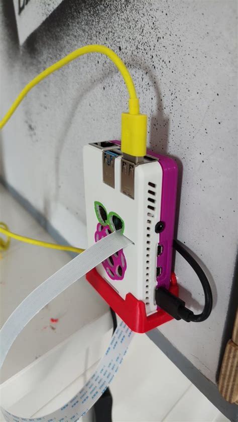 Raspberry Pi Screw In Stand Holder For Malolos Case Remixed By