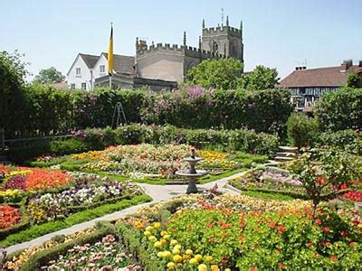Stratford Upon Avon For Accommodation Touring Dining Walking