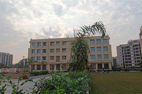 Shree LR Tiwari College Of Engineering Thane Campus Photos Virtual Tour