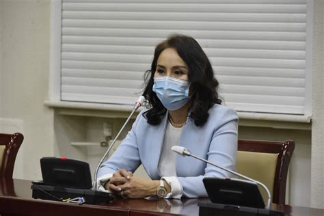 Ц Мөнхцэцэг Хоёр настай охины ээжид хууль зүйн туслалцаа хэрэгтэй