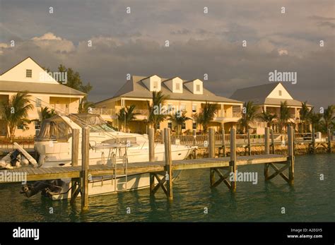 Marina West End Bahamas Room Rates Old Bahama Bay Resort And Marina In