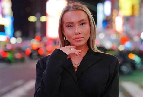 Martine Lunde Innlagt På Sykehus Etter Ferietur Ble Akutt Dårlig