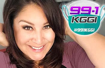 Evelyn Erives Top 40r 10 Questions Top 40 Randb Music And Radio Air