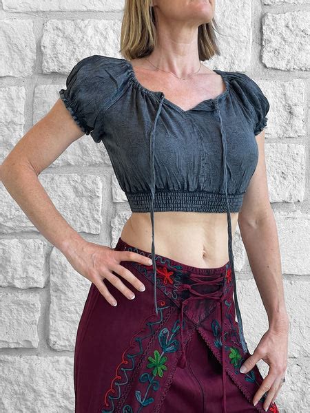 Peasant Crop Top Stone Grey Zootzu Garb