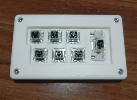 7 Key Keyboard Positioning Plate By Qwq Baka Makerworld