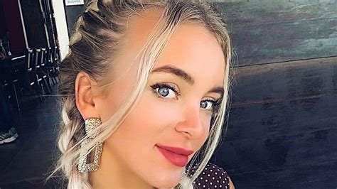 90 Day Fiance Yara Zaya Claps Back At Critics After Boob Job Backlash Says Shut Your Mouth