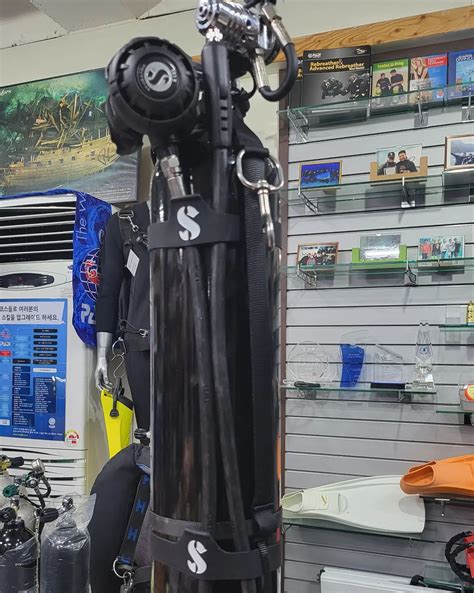 스마일다이빙 스마일다이빙 데코탱크 스마일강사진은 데코탱크 필수 스쿠버프로 세팅 Scubapro Facebook