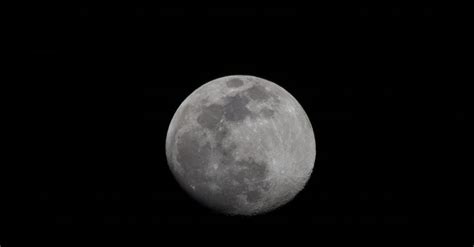 갤럭시 검은 하늘 고독 과학 관찰 구 구 모양 구체 궤도 달 달 궤도 달 단계 달 표면 달의 위상 망원경 미묘한 밤 밤하늘 보름달 신비로운