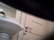 Hidden Zone WC Masturbation