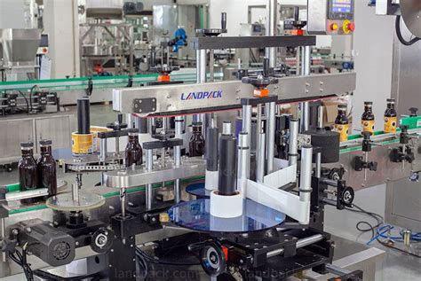 Automatic Thick Liquid Filling Capping Labeling Line With Shrink Wrapper