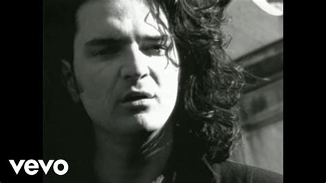 Ricardo Arjona Realmente No Estoy Tan Solo Officialvideo Youtube