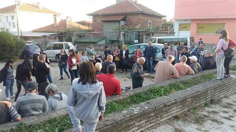 Кандидатът на ГЕРБ за кмет на община Сопот Георги Григоров се срещна с жители на града Новини бг