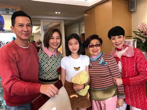 張家輝關詠荷情深29年的愛情歷程 昔日活在老婆光環之下 女強男弱終反轉