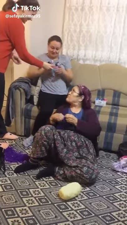 Напугал бабушку Youtube