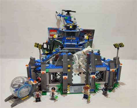 Lego Jurassic World 75919 Indominus Rex Breakout Complete With
