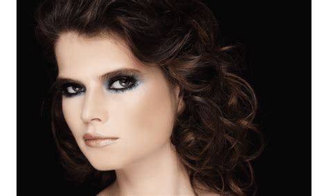 What Is Strobing Know All About Hot New Makeup Trend Fashion