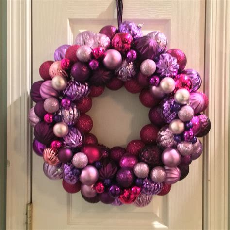 How To Make Your Own Christmas Bauble Wreath Artofit