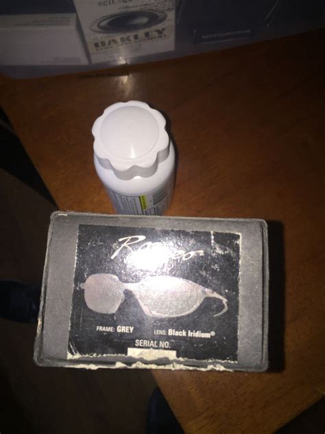 For Sale Price Drop R1 With Custom Ruby Polar Lens Box