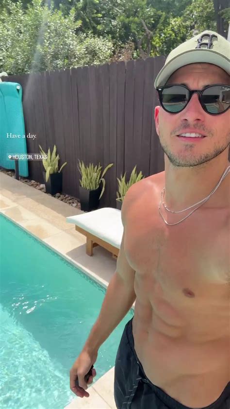 Alexis Superfans Shirtless Male Celebs Robert Scott Wilson Shirtless Ig Story
