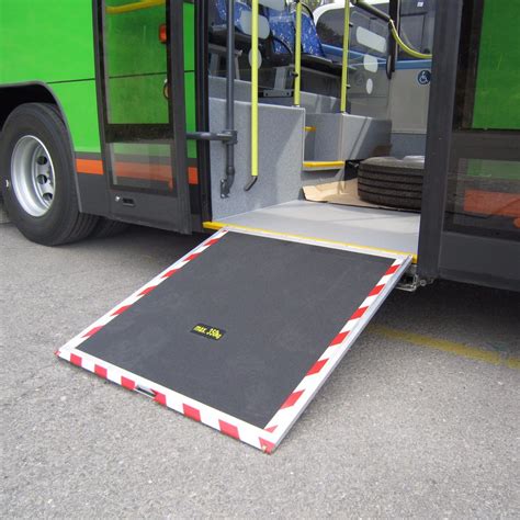 Disabled Electric Aluminum Wheelchair Ramp For Low Floor Bus With 350kg