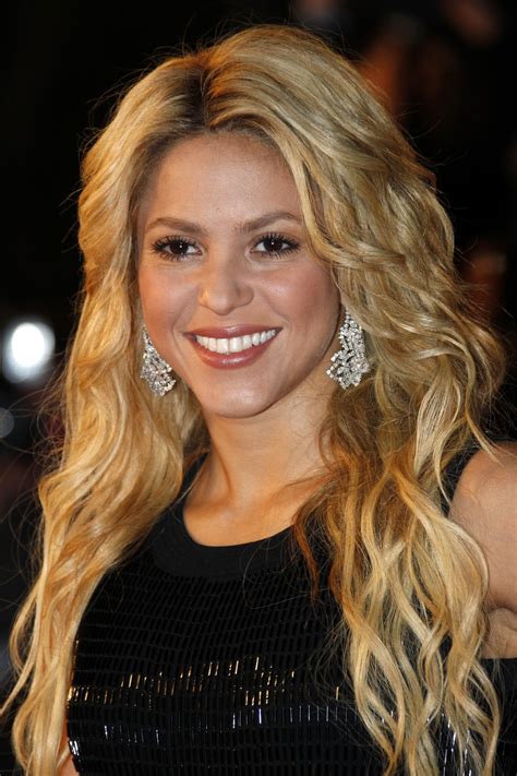 Fashion Design Only Omens Shakira Sexy