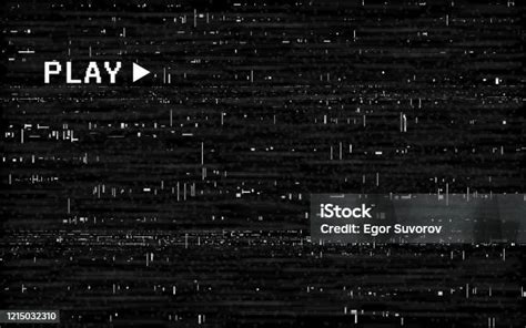 글리치 Vhs 템플릿 흰색 임의의 선과 이전 카메라 효과 텍스처를 되감습니다 검은색 배경의 수평 왜곡 신호 비디오 개념이 없습니다 벡터 일러스트레이션 0명에 대한 스톡 벡터