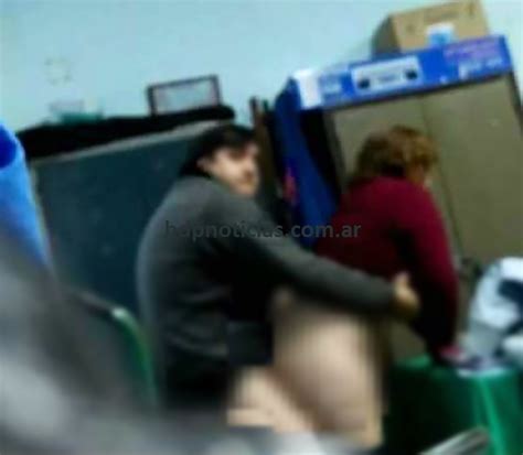 Vicedirector Se Grabó Teniendo Sexo En Una Escuela Del Chaco Infobae