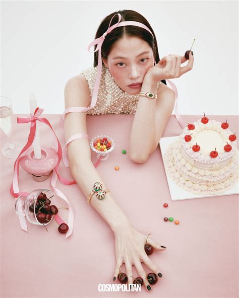 24살 생일에 반짝이는 주얼리와 함께 Fashion 코스모폴리탄 코리아 Cosmopolitan Korea