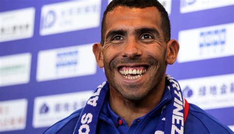 Carlos Tévez Los Goles Fuera De La Cancha Que Inspiran La Serie