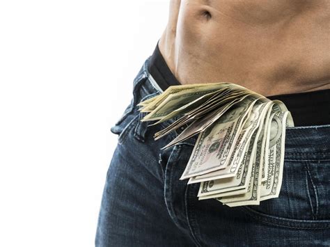 Sexo Los escorts masculinos por qué las mujeres se aficionan al sexo de pago