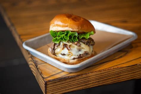 Lr Burger