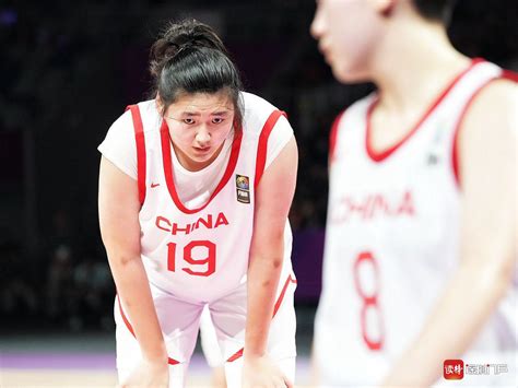 硬控全场！“小巨人”张子宇狂砍44分，中国战胜日本晋级u19女篮世界杯