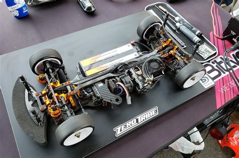 ZERO TRIBET4 MID Conversion Kit走行動画 ラジコンもんちぃ オフロード オンロード ドリフト ラジコンニュース