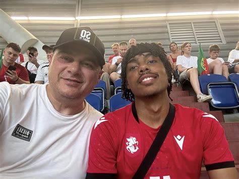 ვინ არის დედით პორტუგალიელი და მამით ქართველი ბიჭი რომლის ვიდეო