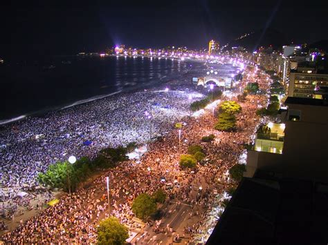 Río de Janeiro bloqueará acceso a sus playas en la noche del 31 El
