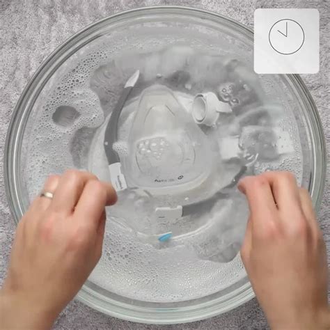 양압기 마스크 세척 Tip ⚠ 잠깐 혹시 지금 사용 중이신 마스크가 변색되었거나 악취가 나고 있진 않나요 이는 박테리아가 축적되어 있다는 신호로 튜브에 곰팡이