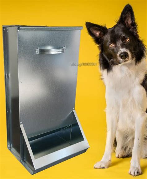 Хранилка за куче подходяща и за котка тип седмична Аксесоари Свищов Метална хранилк