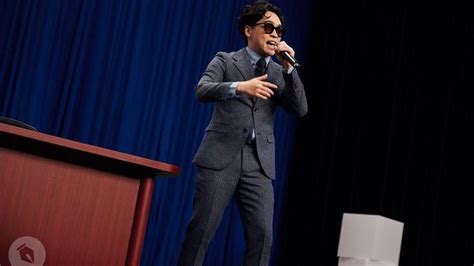 綠委認我們抵制夜夜秀沒用 喊話年輕人：別讓人格低劣的人代言整個世代 娛樂星聞