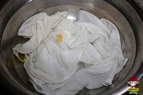 표백제 없이 행주 삶는 친환경 노하우