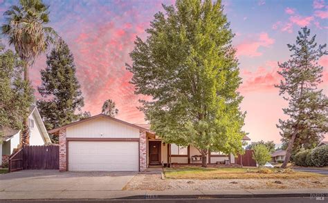 1100 Woodridge Drive Vacaville Ca 95687 Zillow