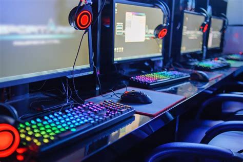 School Of Computer Science And Mathematics Keele University