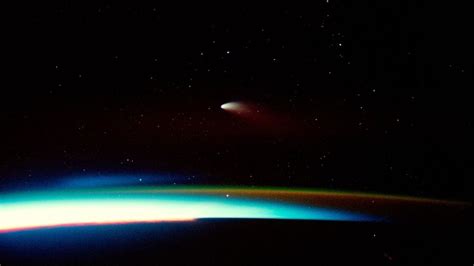 Hale Bopp The Bright And Tragic Comet Of The 1990s Space