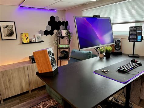 Can You Get Work Done While Using An Under Desk Treadmill Setups