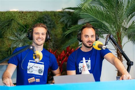 Tine Ugrin Zdaj Tudi Radijski Voditelj Še Vedno Mi Je čudno Ko Se