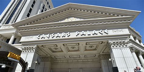 Caesars Stock Pops On Report Carl Icahn Has Amassed A Large Stake