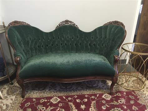 Settees And Sofas — Evermore Classic And Vintage Wedding Rentals