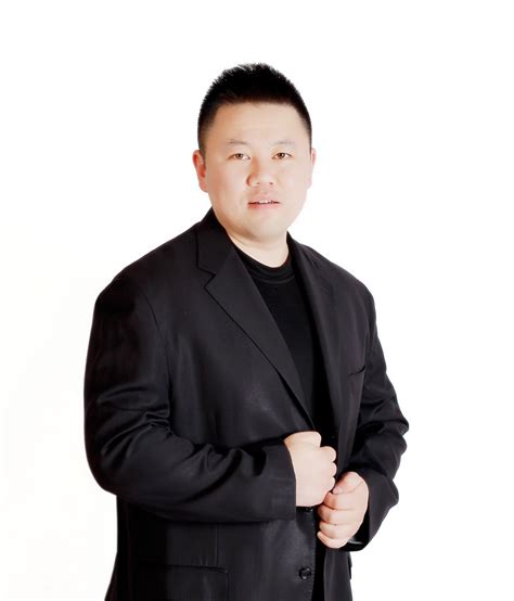 杨亮大山谷图库