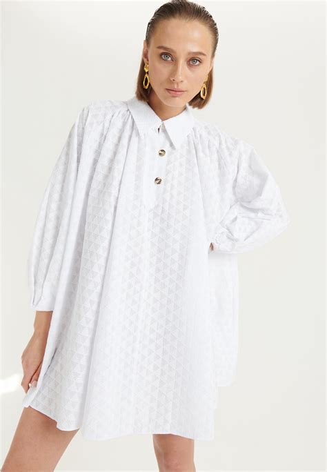 Платье Wos цвет белый Mp002xw19zsm — купить в интернет магазине Lamoda